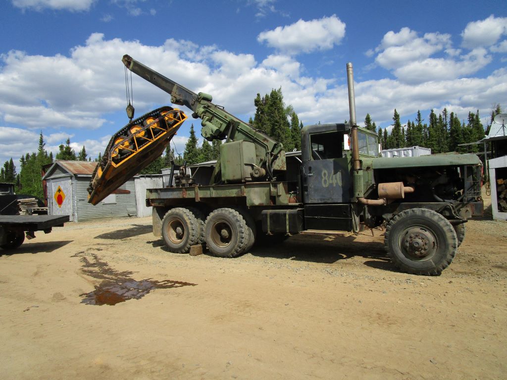1976 AM General M816 Wrecker